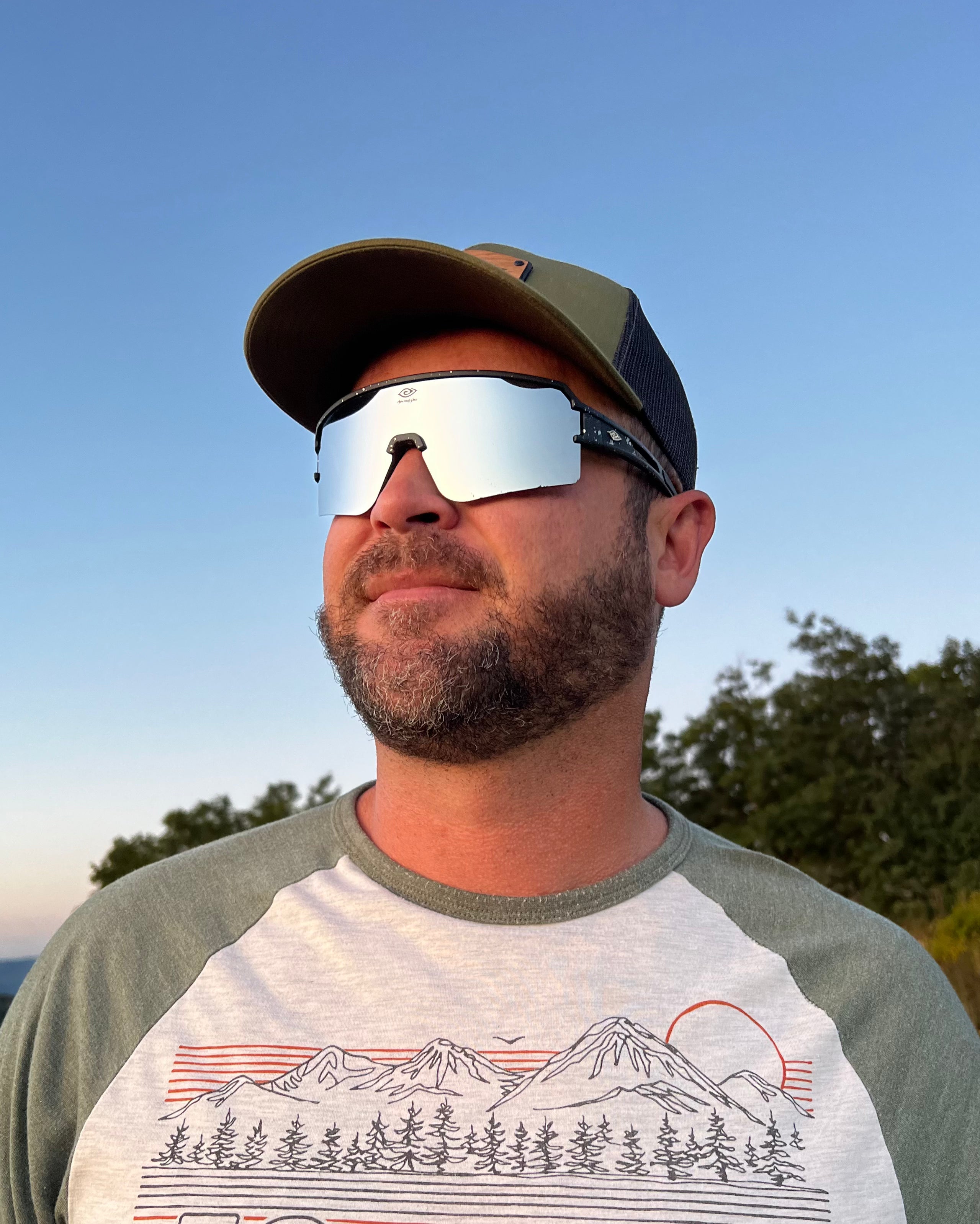 Support Your Team – Eye Candy Gear